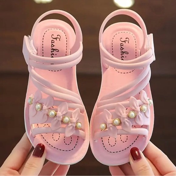 Shoes | New Stylish And Versatile Softsoled Beach Sandals For ...